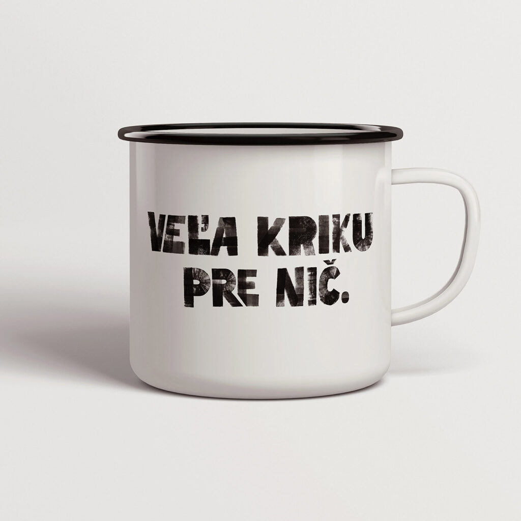 Smaltovaný hrnček Veľa kriku pre nič - Kura Harabura